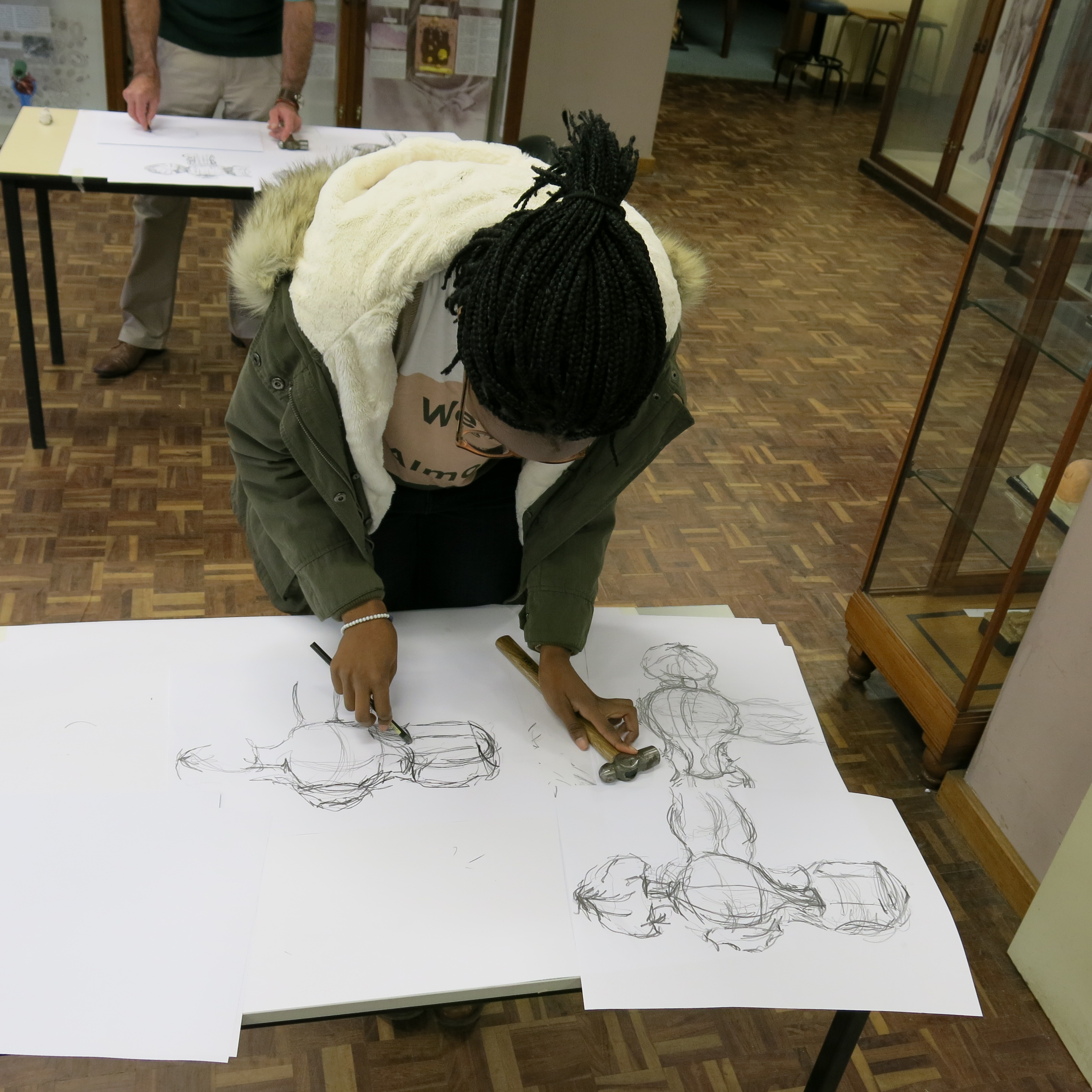 What the eye can’t see: closer observation with touch and drawing in ...